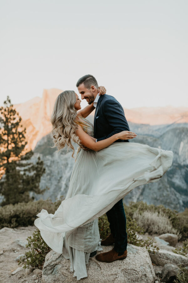 COUPLES / ENGAGEMENTS - meghan doering